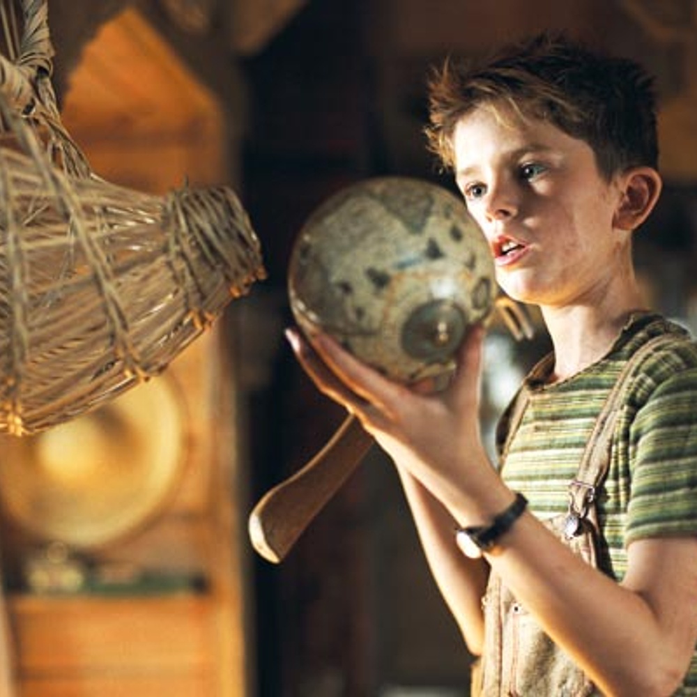 ARTHUR ET LES MINIMOYS (2007) - Film - Cinoche.com